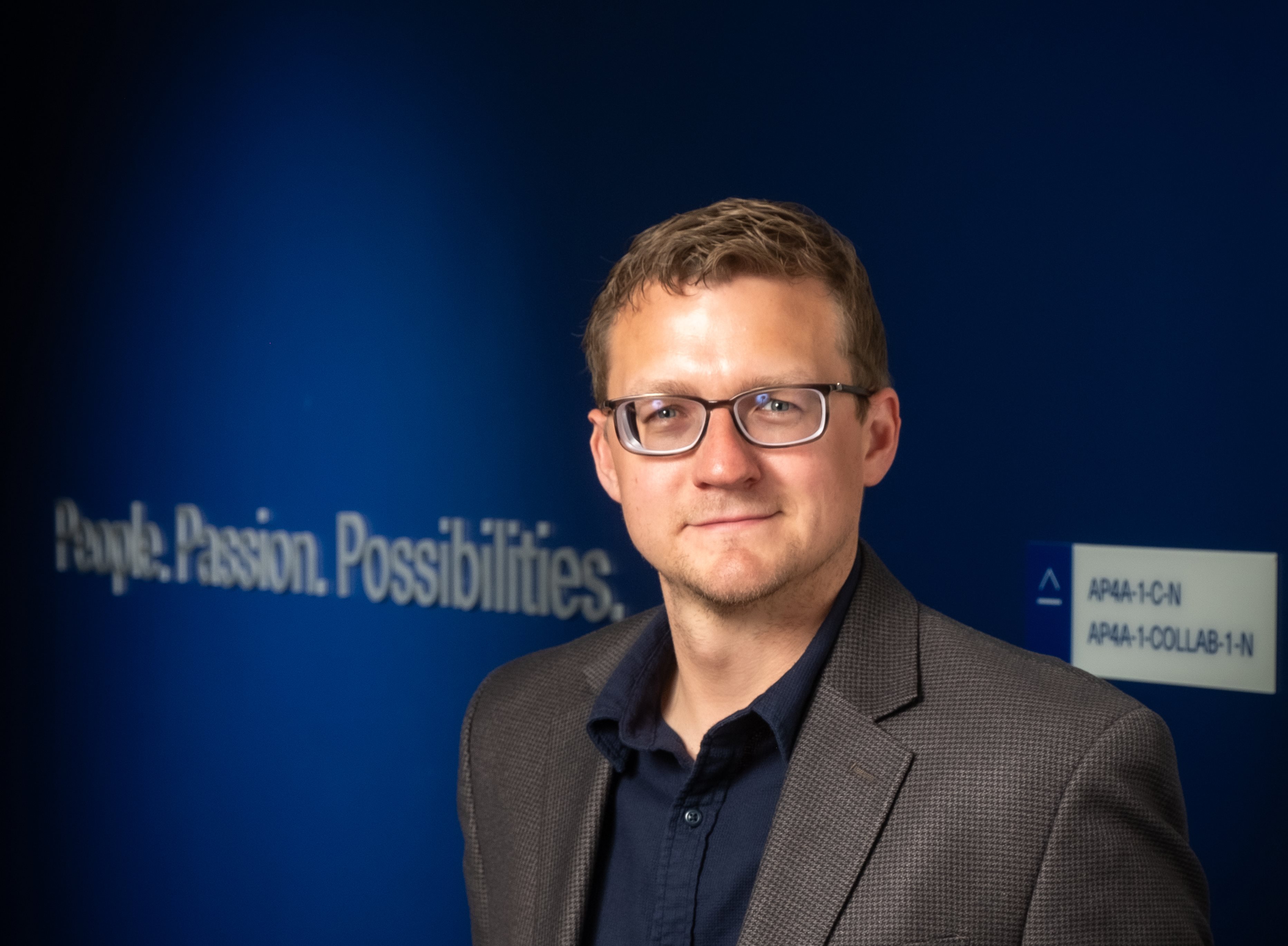 ALUMNUS DUSTIN WOOTEN: Direct and rapid impact | Illinois Physics ...