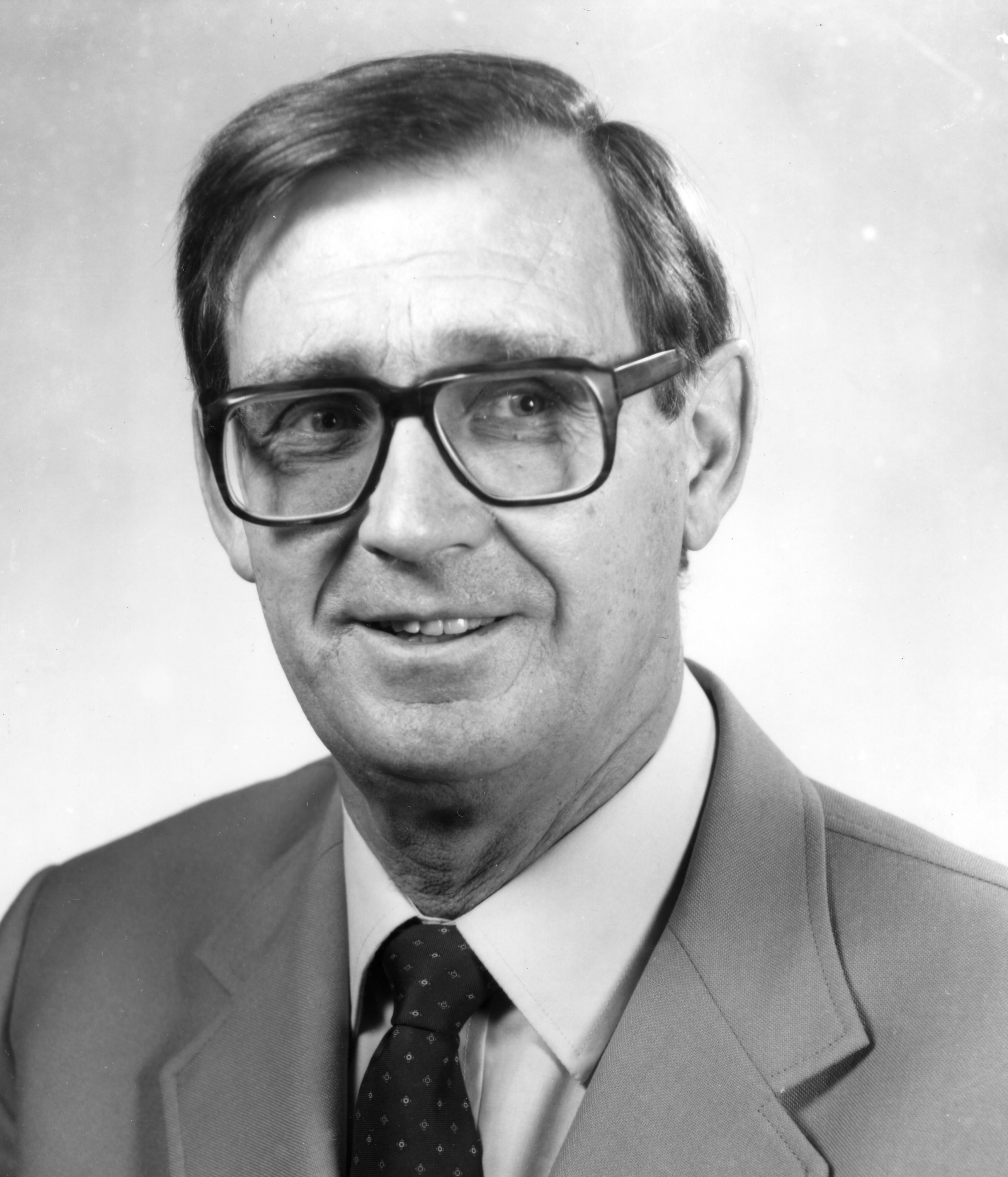 In Memoriam : Hans Frauenfelder | Illinois Physics Condensate | Illinois